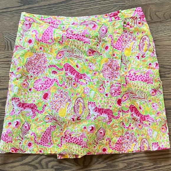 moka sport | Shorts | Vintage Bright Tiger Peacock Leopard Animal Print ...